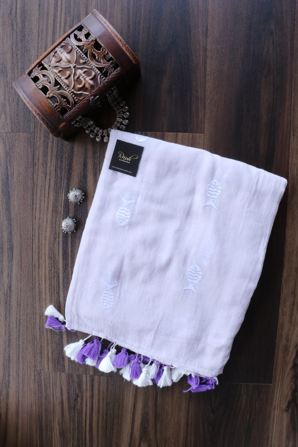LIGHT LILAC MULMUL FISH EMBROIDERY